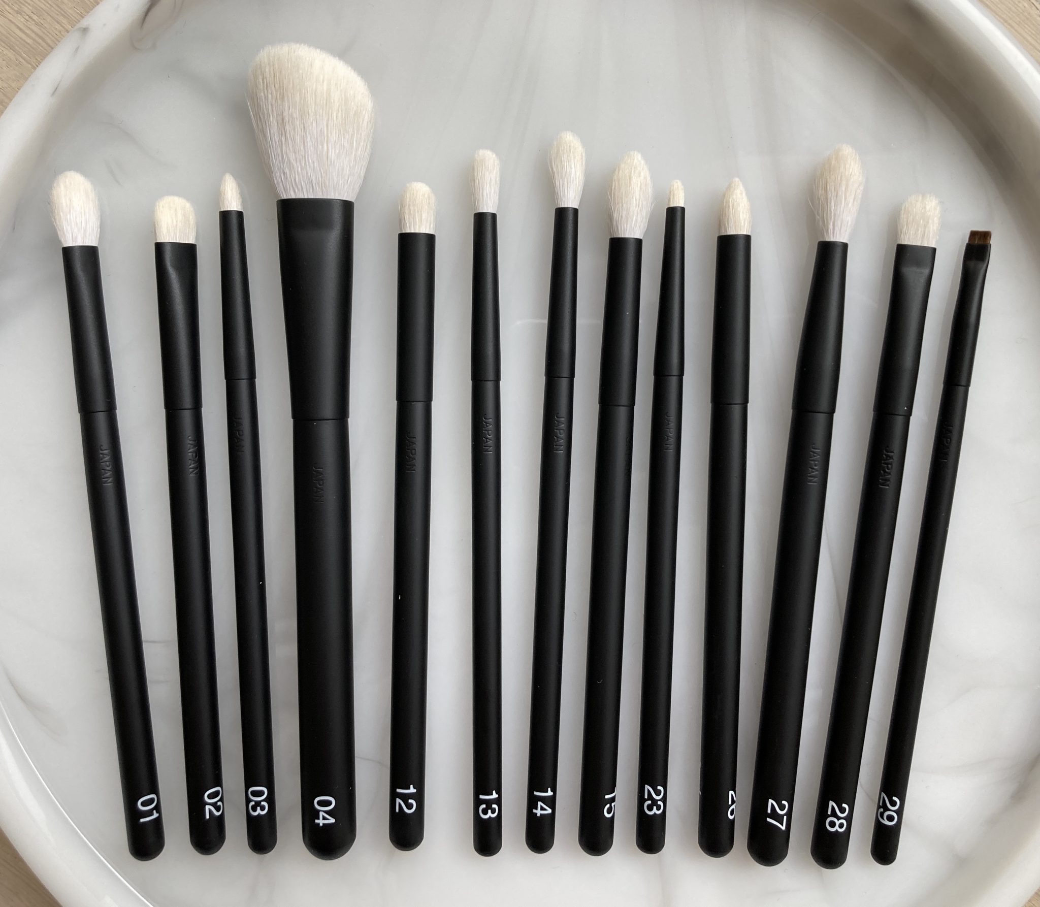 Rèphr Brushes Review - The Beauty Traveler